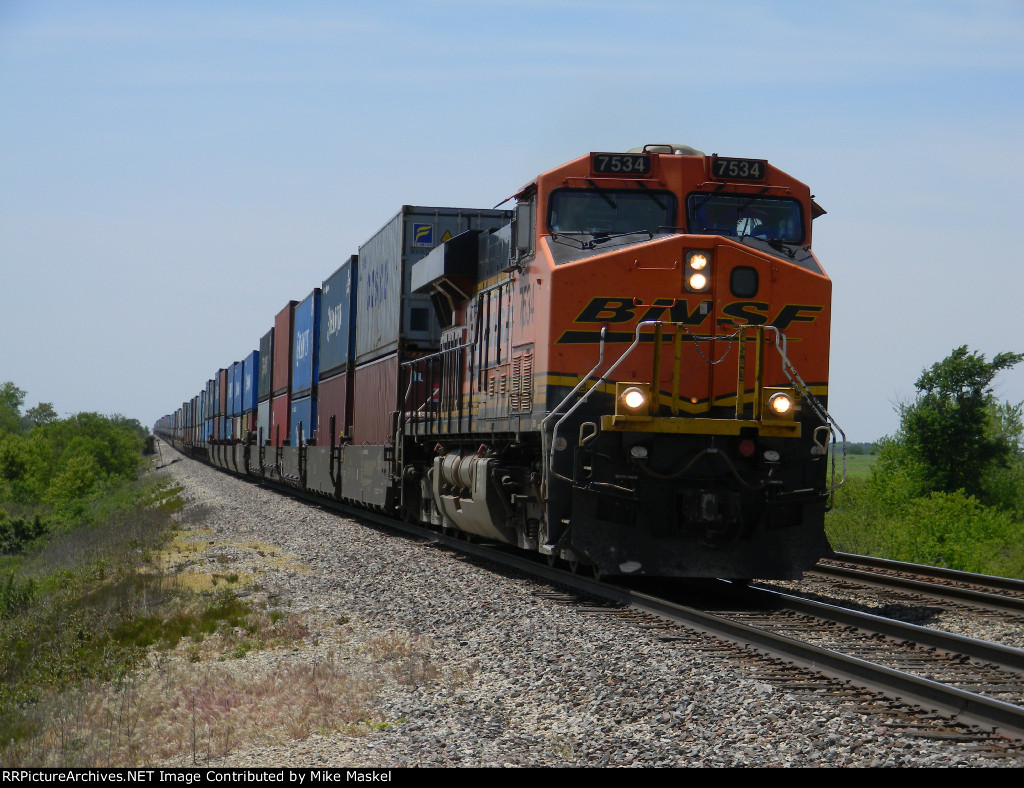 BNSF 7534